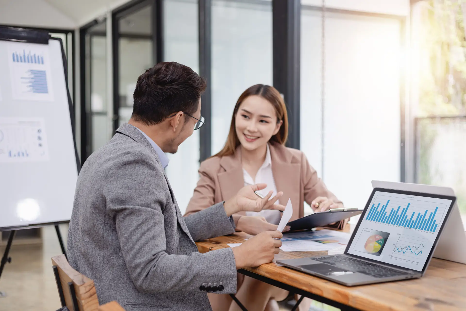 Financial Advisor Meeting Checklist: 16 Essential Documents